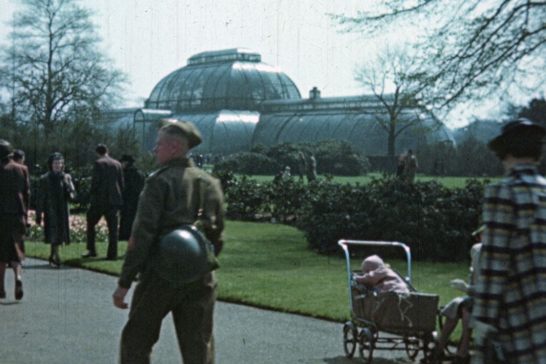 Kew Gardens during the War – London's Screen Archives – Title
